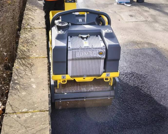 Walec dwubębnowy BOMAG BW 65 diesel - 22 kN - Agro-Metal